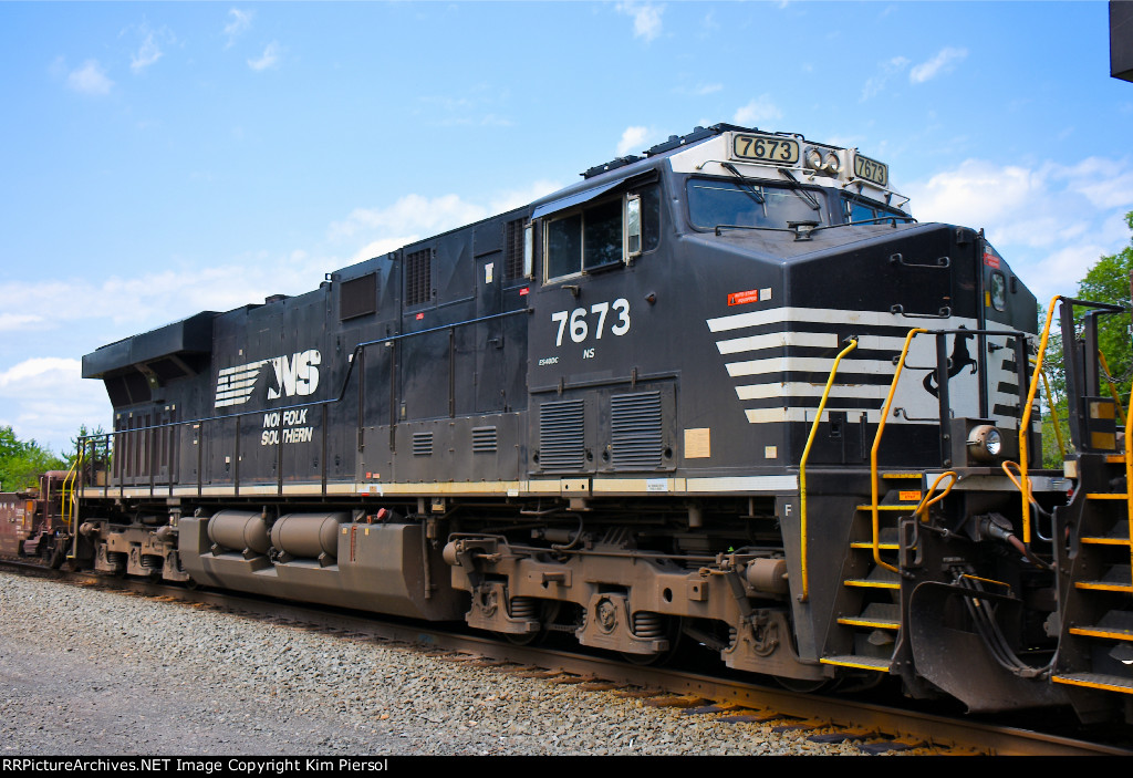 NS 7673